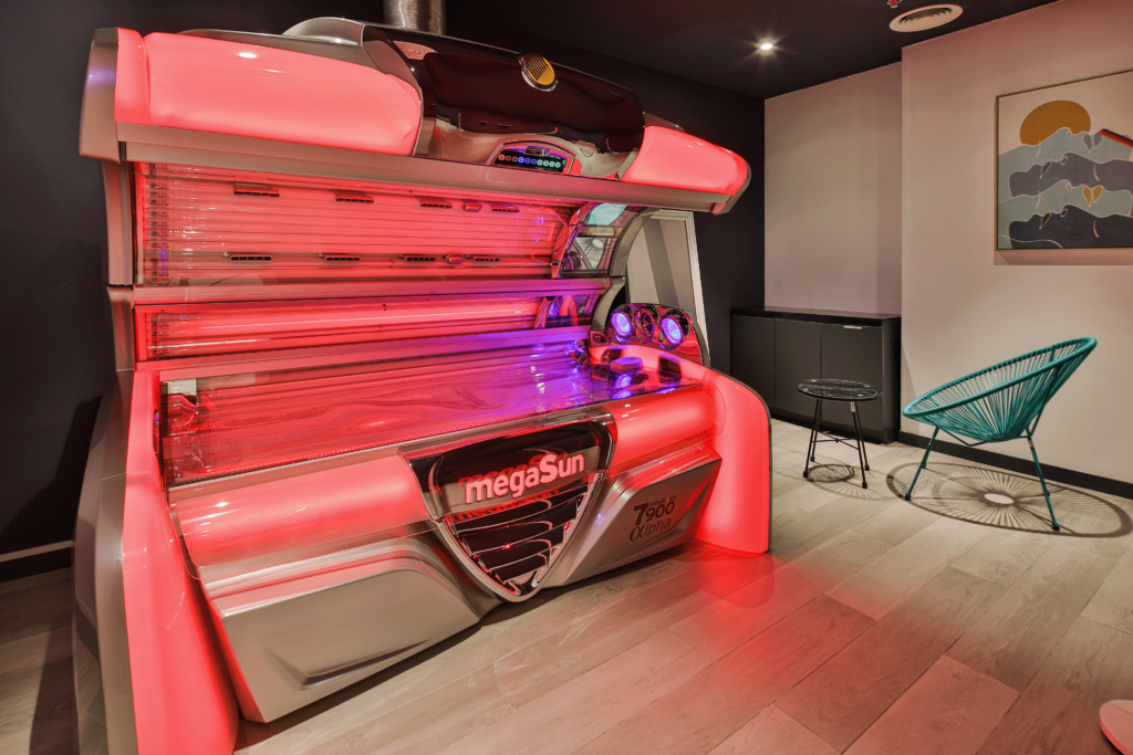 Ladies only Gym with Steam, Sauna and Solarium | FitnGlam